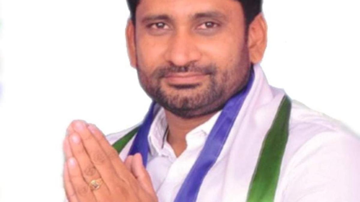 Hindupur YSRCP leader Ramakrishna Reddy done to death - The Hindu